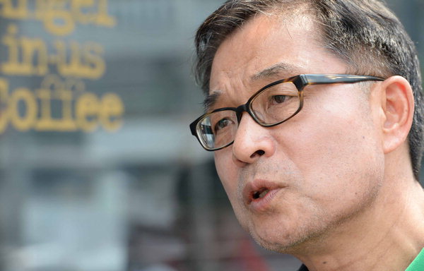 전수식 "균형 잃은 정치, 사회 멍들이는 원흉"