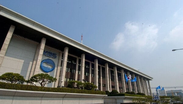 KBS '뉴스7' 방송 시간 축소?...안팎에선 "논의 자체가 문제"